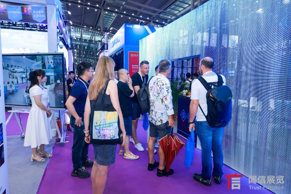 往届精彩瞬间 _ 第21届深圳国际LED展_LED CHINA 2024_2月26-28日