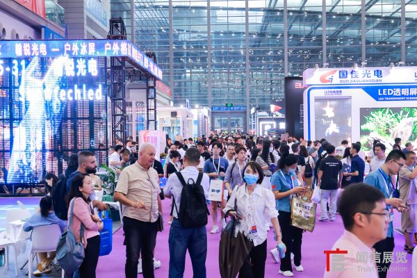 往届精彩瞬间 _ 第21届深圳国际LED展_LED CHINA 2024_2月26-28日